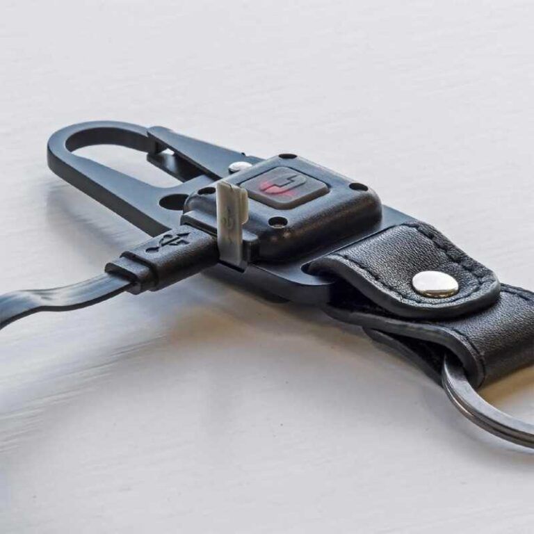 TRUE UTILITY CLIPLITE breloc cu carabina /lampa reincarcabila TU918